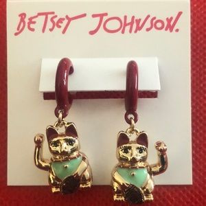 Betsey Johnson | Jewelry | Betsey Johnson Gold Tone Lucking Out Lucky ...